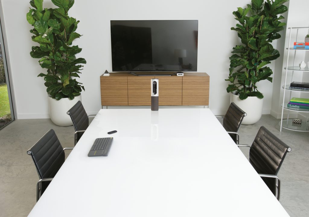 Logitech ConferenceCam Connect video conferencing system Group video ...